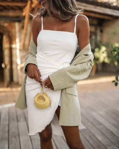 A Look at the Season's Favorite Micro Bag Trend | Altınbaş Life
